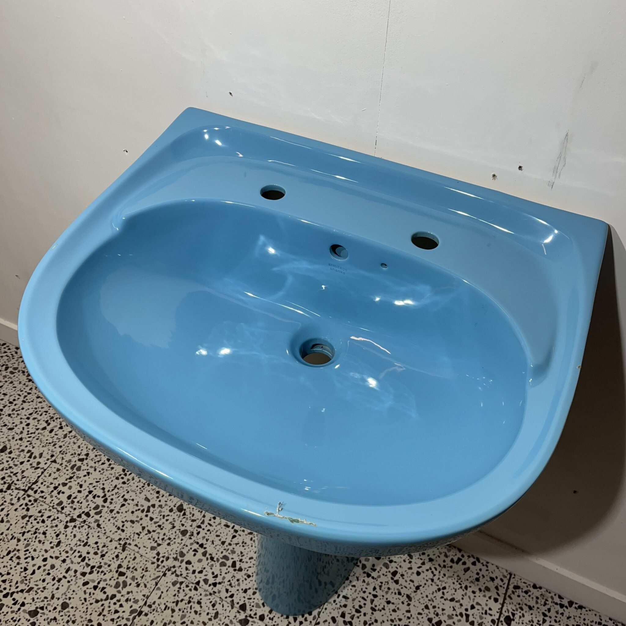 Pacific Blue Armitage Shanks Sandringham Basin & Pedestal 2 TH ...
