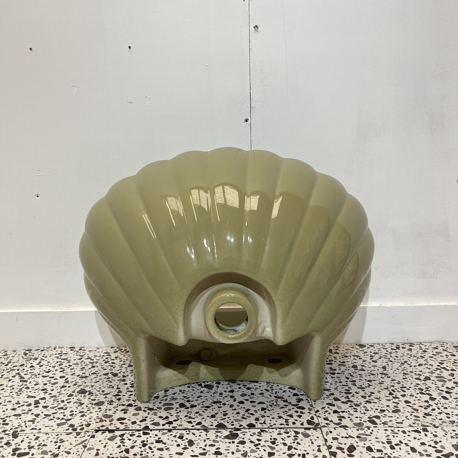 Avocado Toilet & Basin Cloakroom Suite - Sanitary Salvage